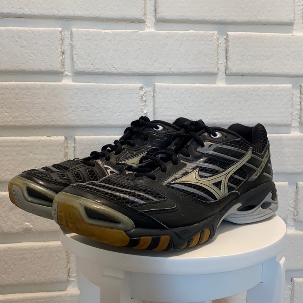 Womens Mizuno Wave Lightning 7 Volleyball Shoe 9.5 - Gem